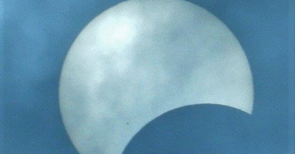 Eclipses -The Earth, the Moon and the Sun Dancing in The Sky | Bark EUROPA